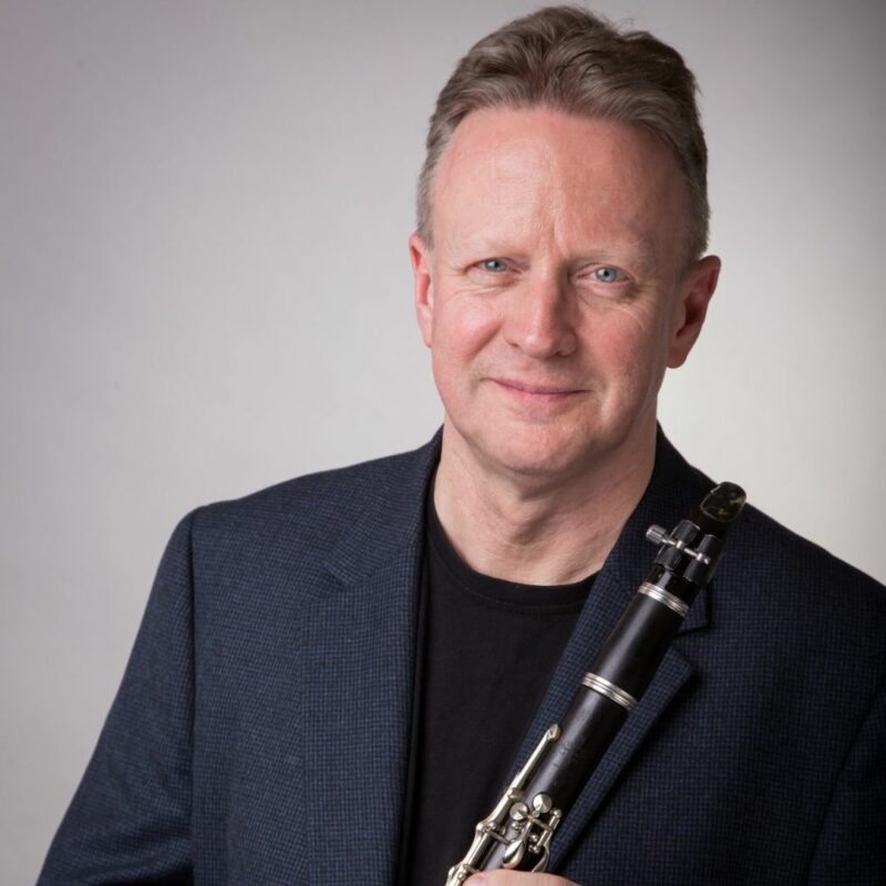 Mark van de Wiel and the Brodsky Quartet play Mozart and Phibbs ...